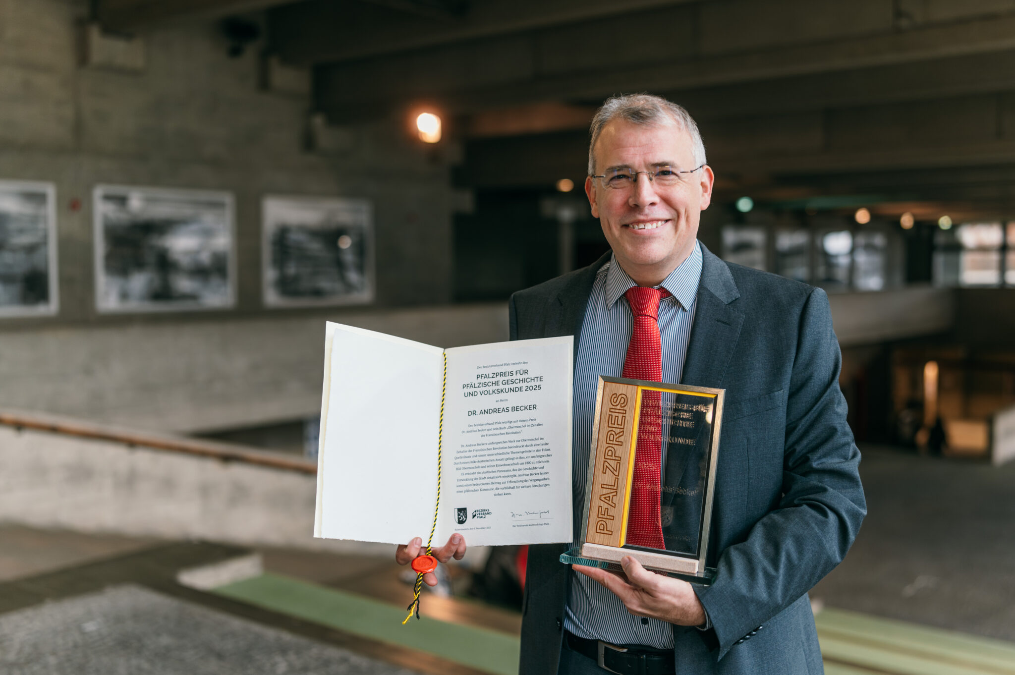 Pfalzpreis 2025 für Dr. Andreas Becker - Verlag Schnell & Steiner